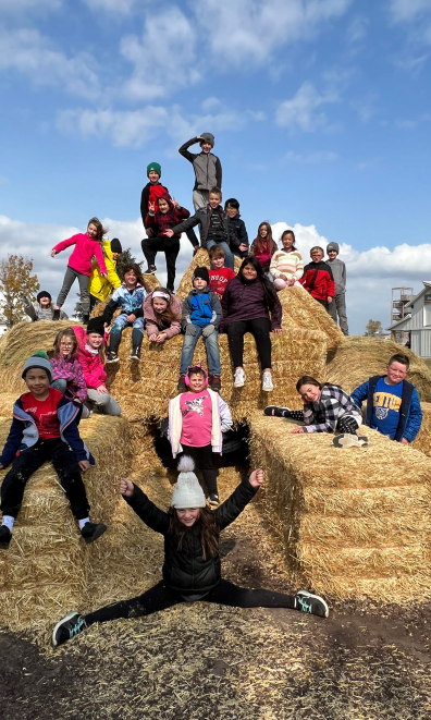 Keystone Elementary Visits Bloomsbury Farm | Keystone Elementary